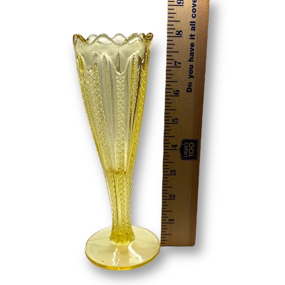 Indiana Glass | Accents | Vintage Tiara Indiana Glass Yellow Mist ...
